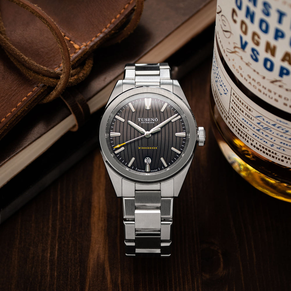 Windseeker Black | Tusenö, Swedish automatic watches online since 2015 ...